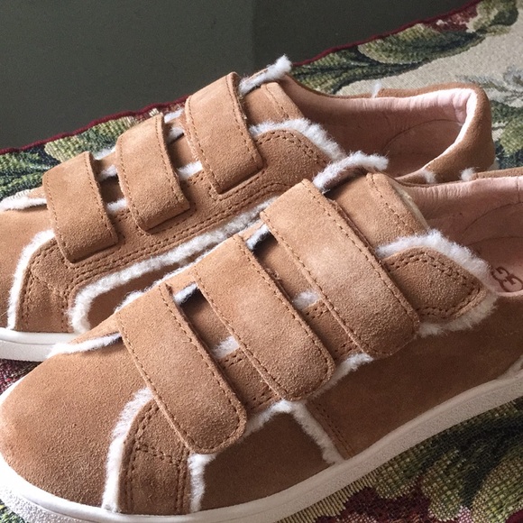 UGG | Shoes | New Ugg Alix Spill Seam Chestnut | Poshmark